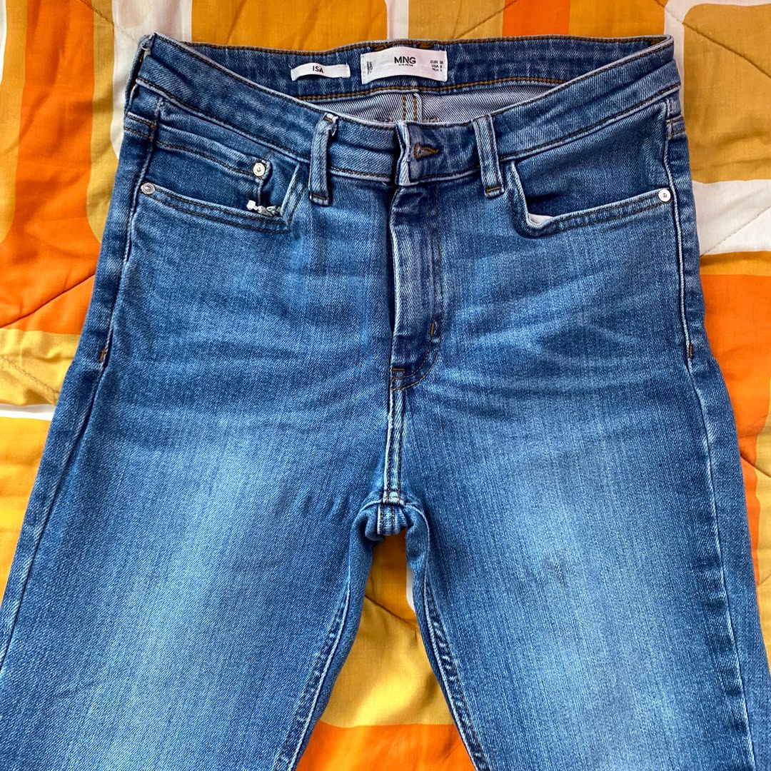 Mango Isa Jeans, Women's Fashion, Bottoms, Jeans on Carousell