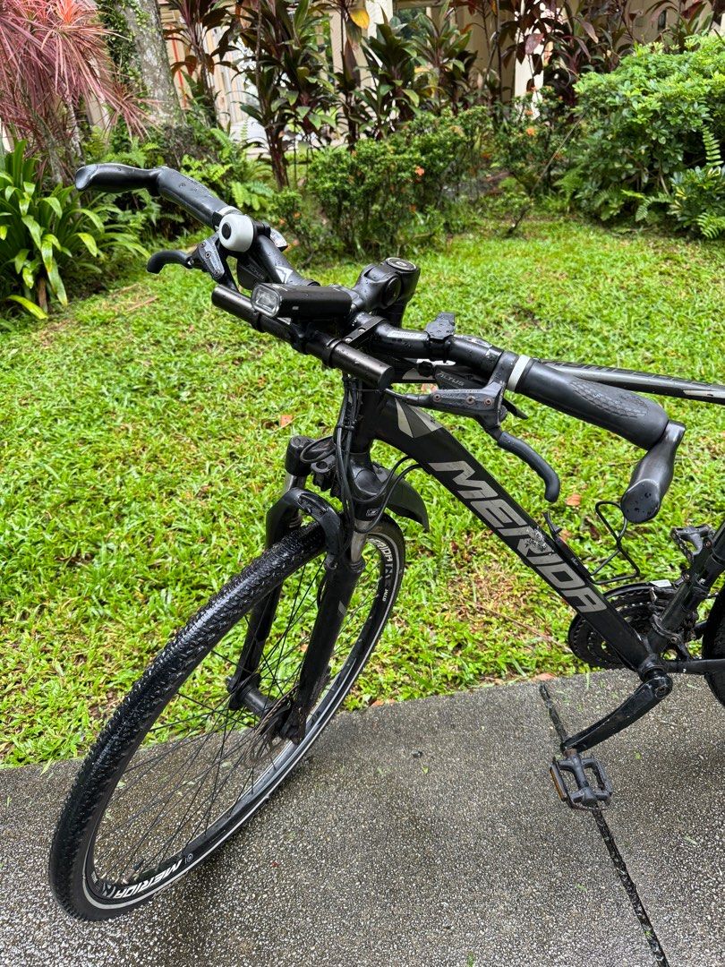 Merida Crossway 100 with accessories, Sports Equipment, Bicycles ...