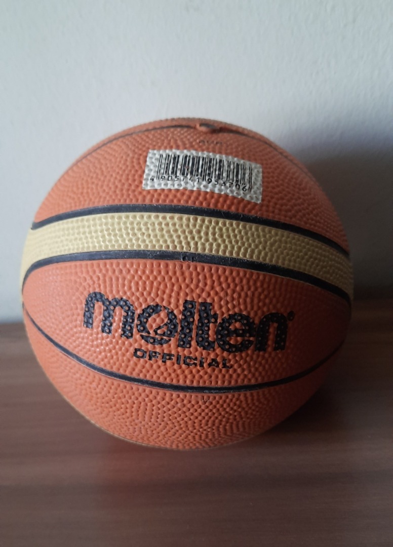 Netball Size 1, Sports Equipment, Sports & Games, Racket & Ball Sports ...