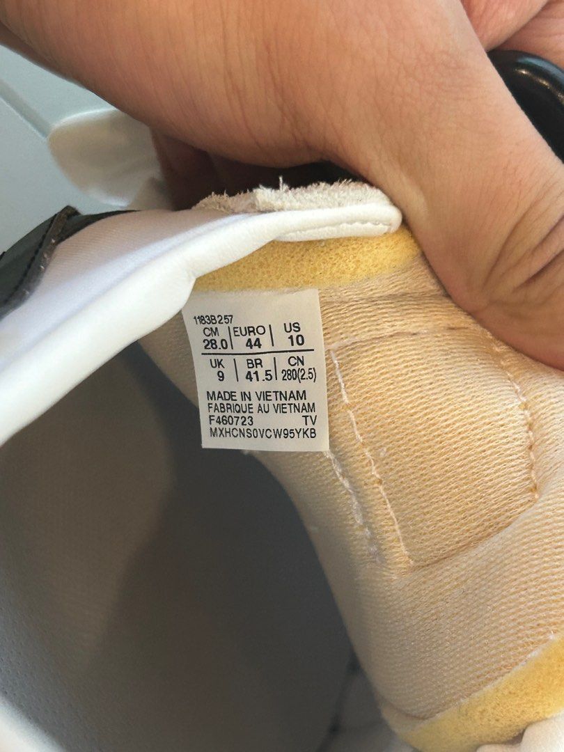 Onitsuka Tiger Acromount, Men's Fashion, Footwear, Sneakers on Carousell