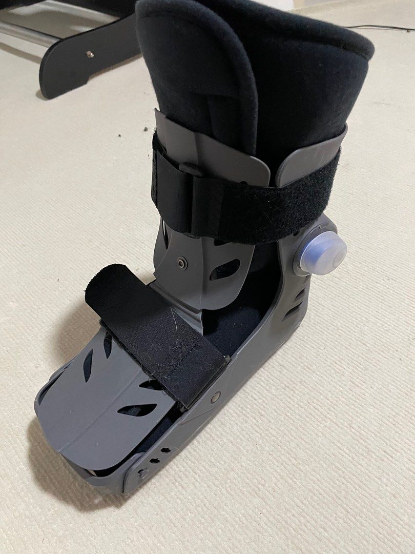 orthotics boots (for rehabilitation and recovery), Health & Nutrition ...