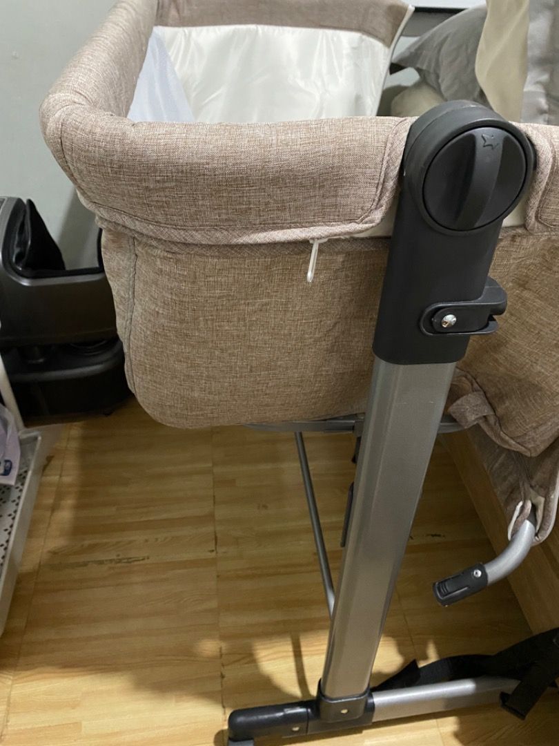 Portable Co-sleeper crib, Babies & Kids, Baby Nursery & Kids Furniture ...