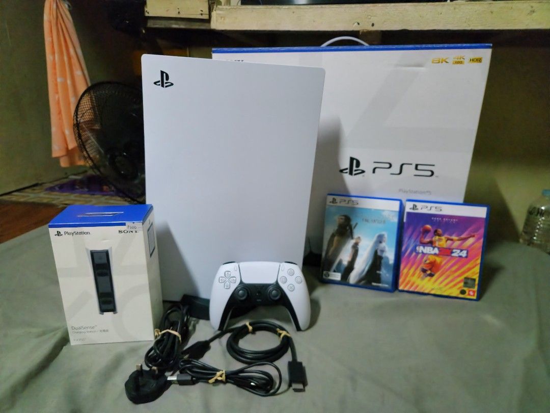 PS5 825GB WITH RECEIPT, Video Gaming, Video Game Consoles, PlayStation ...