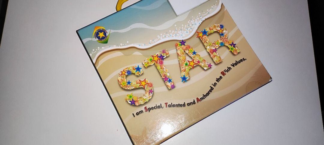 Punggol View Primary Student Portfolio Folder, Hobbies & Toys ...