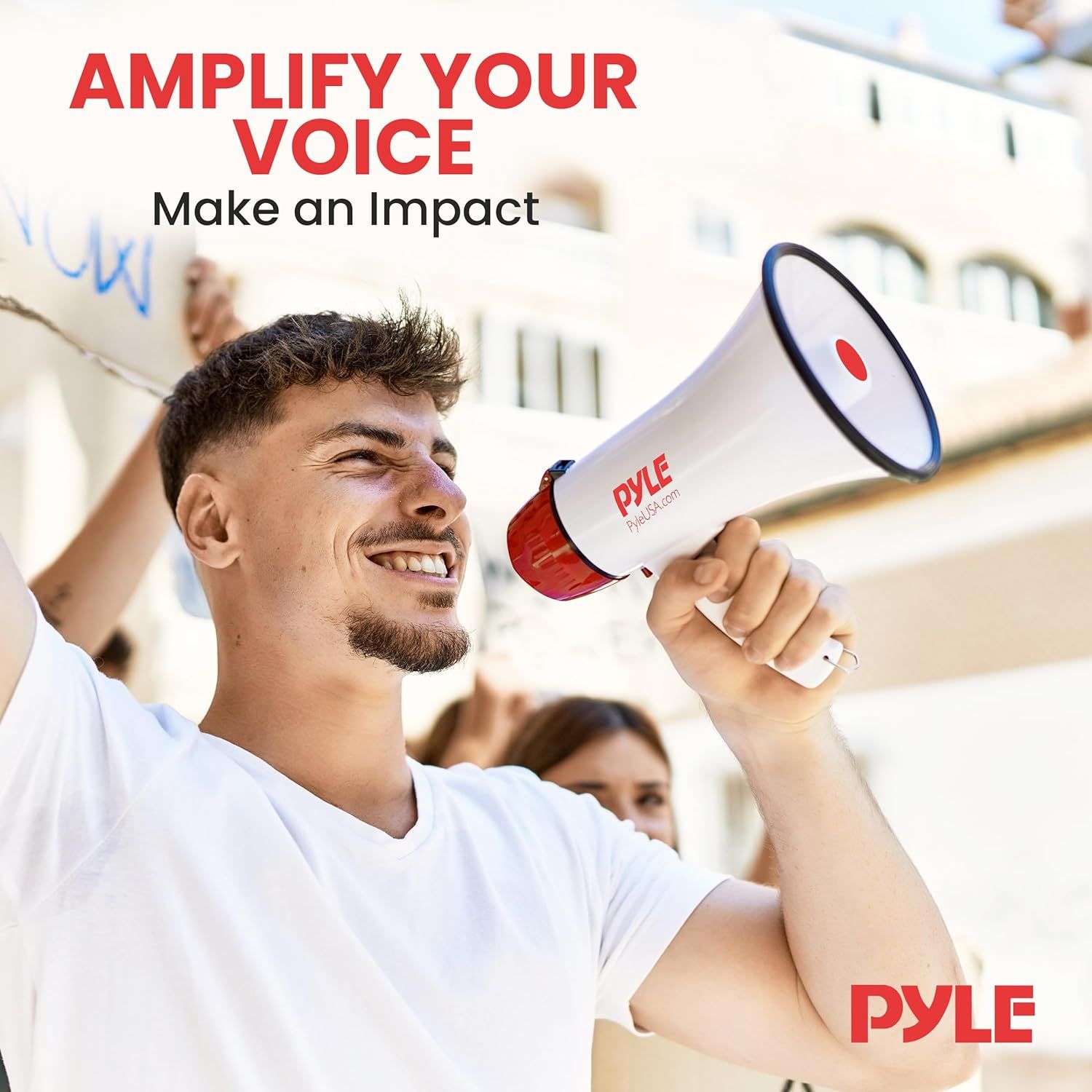 Pyle Megaphone Bullhorn Speaker - 40W, 1000 Yard Range, Built-in Siren ...