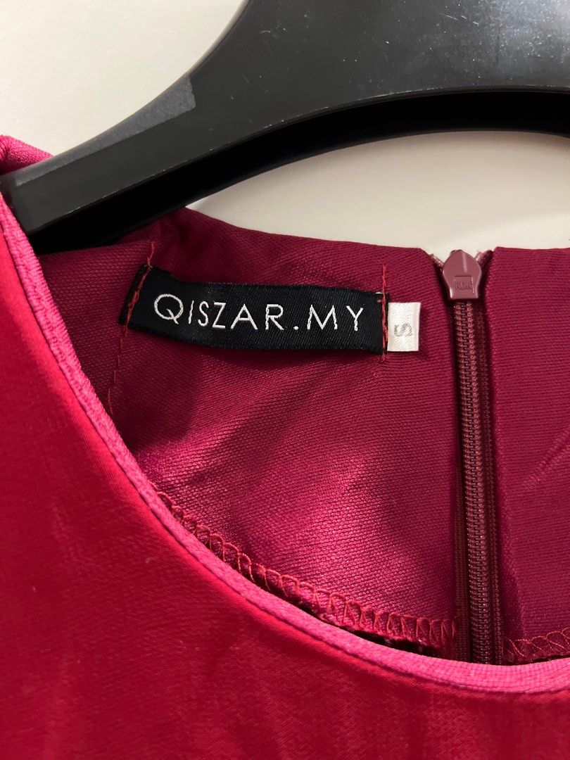 Qiszar Baju raya Baju kurung, Women's Fashion, Muslimah Fashion, Baju ...