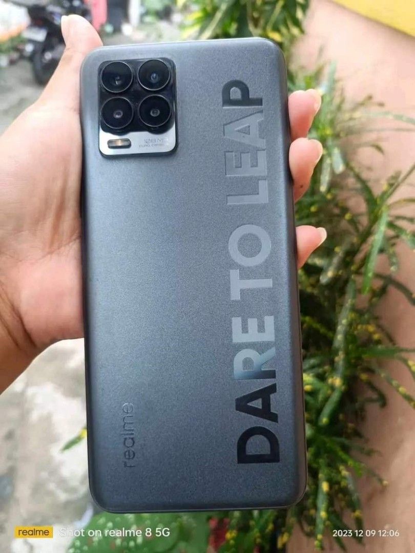 Realme 8 pro No issue Makinis Check to sawa Good camera sobra linaw ...