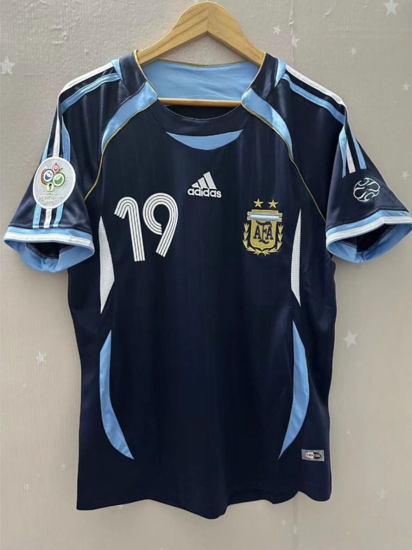 retro argentina 2006 messi world cup jersey, Men's Fashion, Activewear ...
