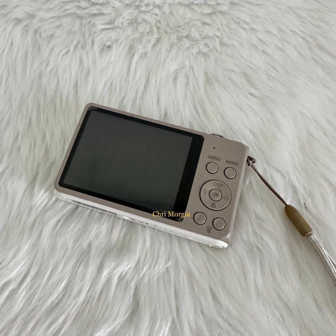 Samsung ST77 Digital Camera, Photography, Cameras on Carousell