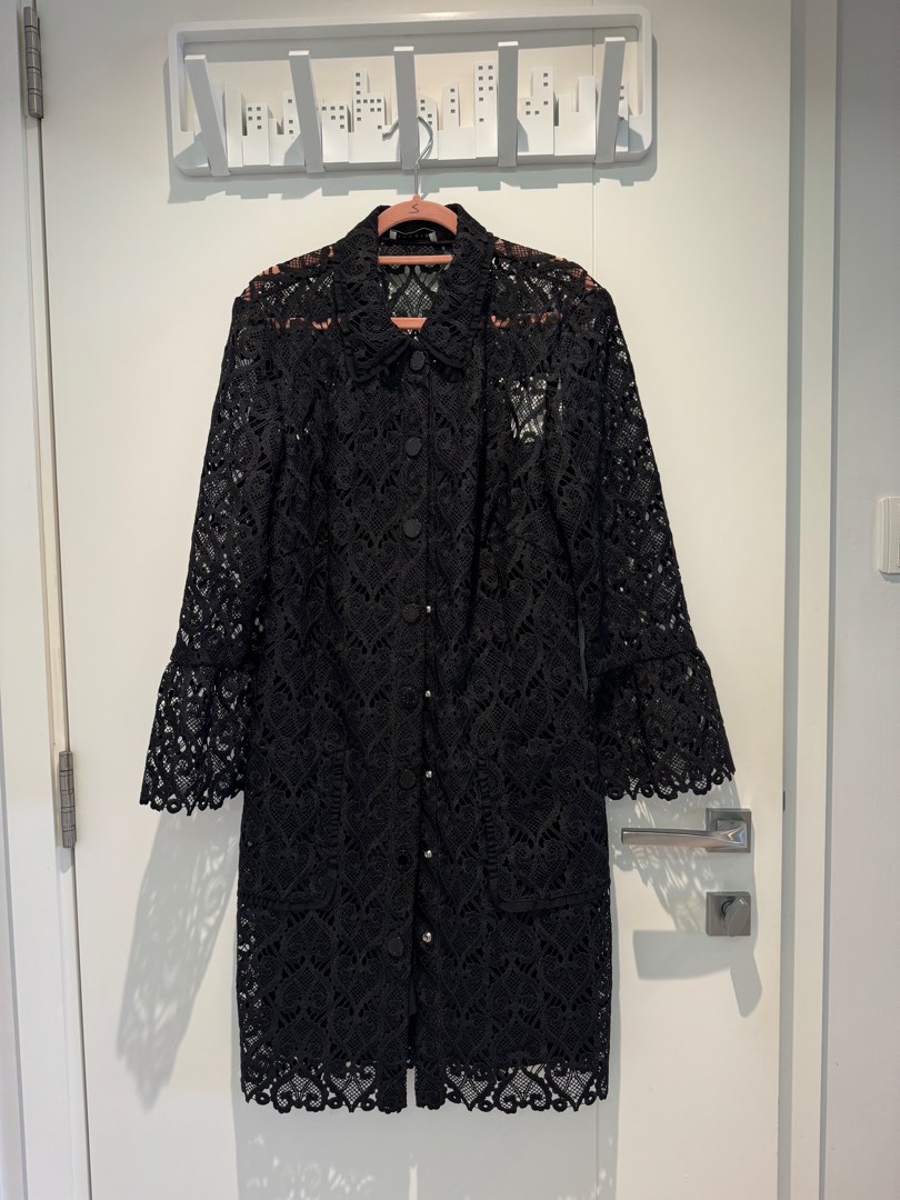 全新Sandro Lace jacket / One piece, 女裝, 連身裙 & 套裝, 連身裙 - Carousell