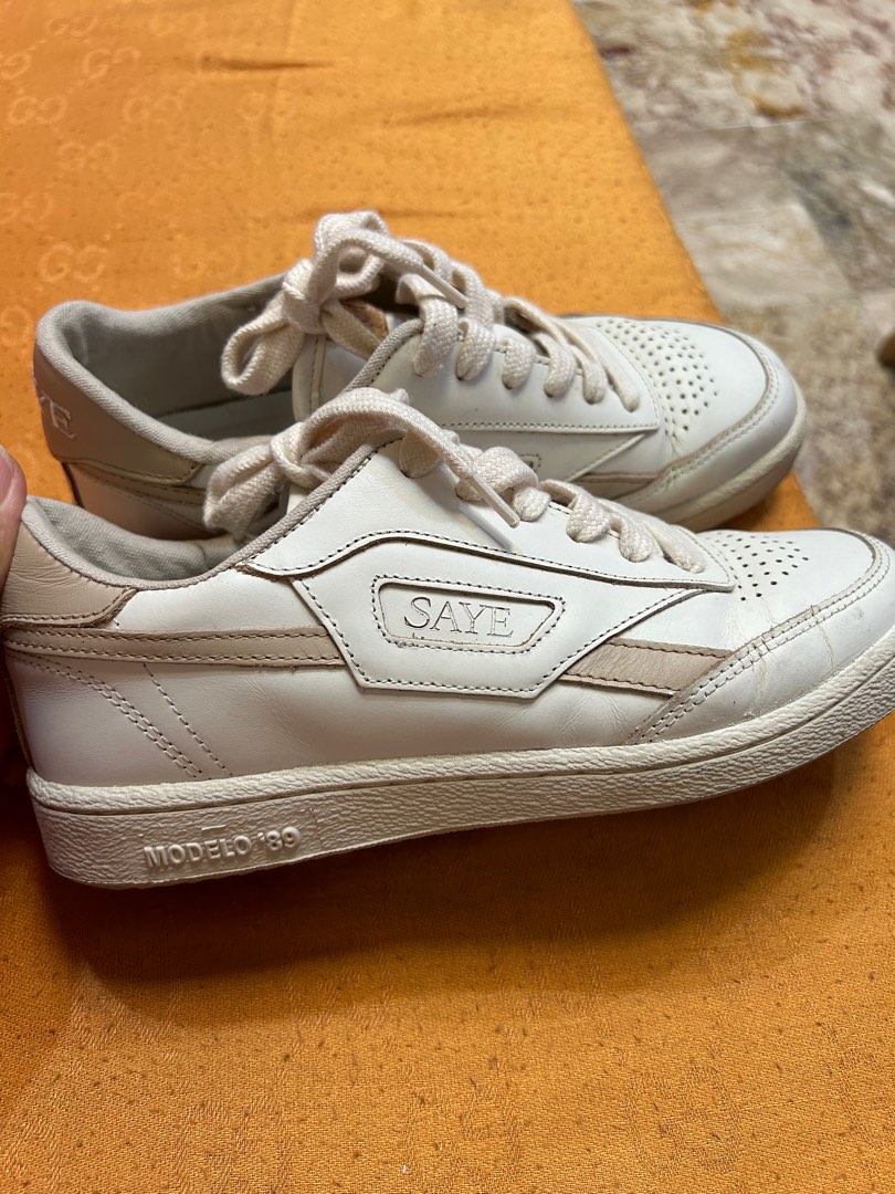 Saye Modelo89, Women's Fashion, Footwear, Sneakers on Carousell