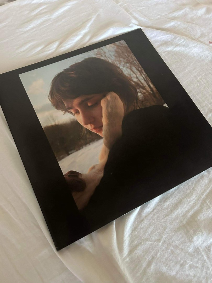 SLING VINYL CLAIRO, Audio, Other Audio Equipment on Carousell