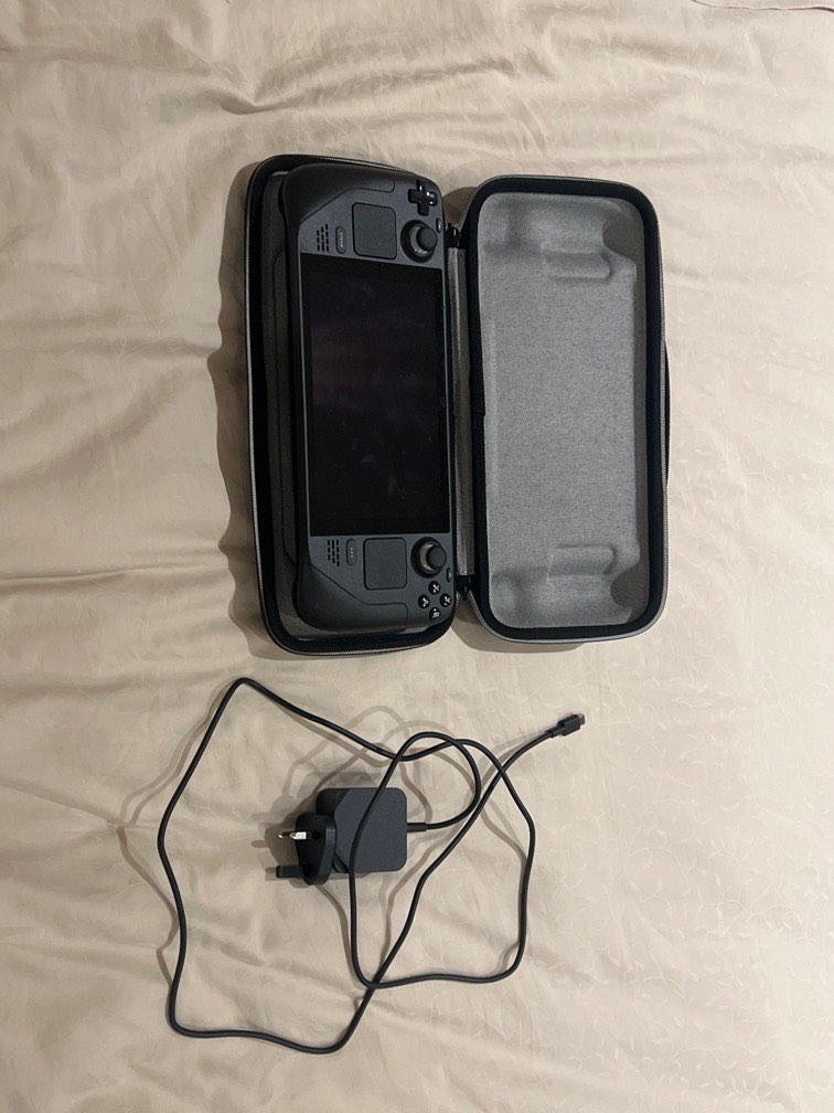 Steam Deck LCD 256GB, Video Gaming, Video Game Consoles, Others on ...