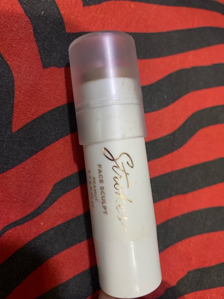 Strokes Face Sculpt, Beauty & Personal Care, Face, Makeup on Carousell