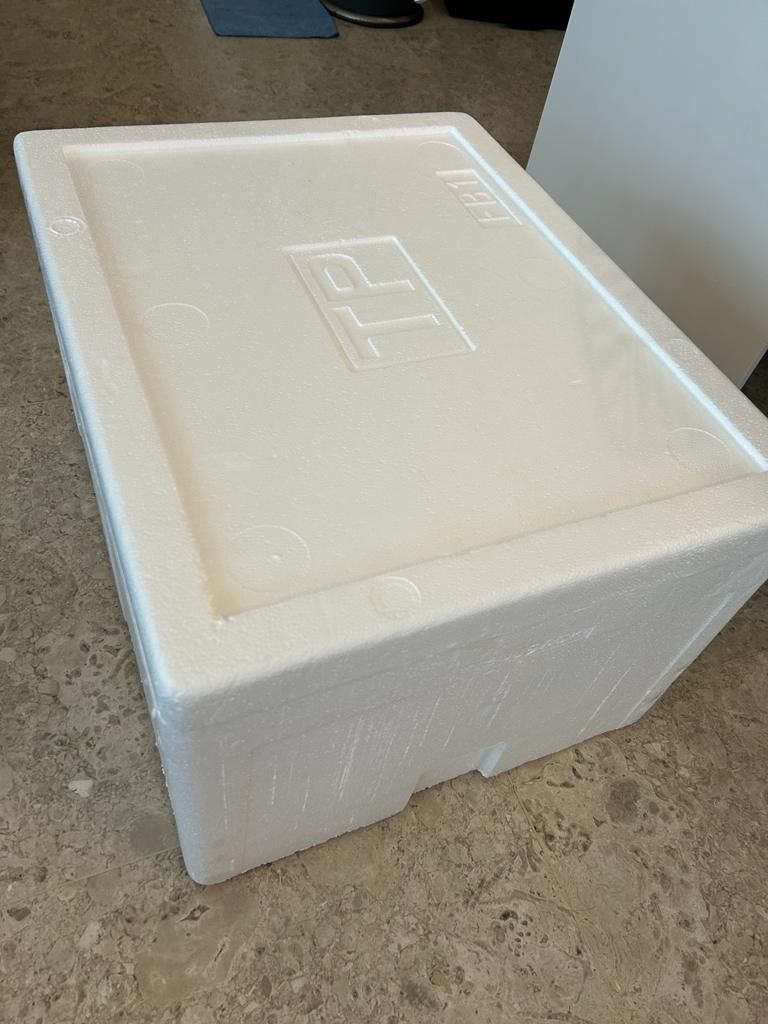 STYROFOAM BOX, Food & Drinks, Gift Baskets & Hampers on Carousell