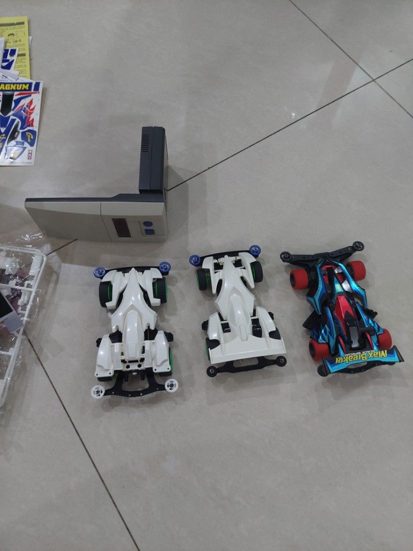Tamiya race track + car, Hobbies & Toys, Toys & Games on Carousell