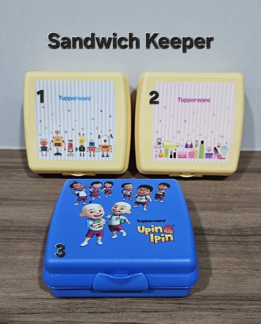 Tupperware Sandwich Keeper selling at $12.00 each, Furniture & Home ...