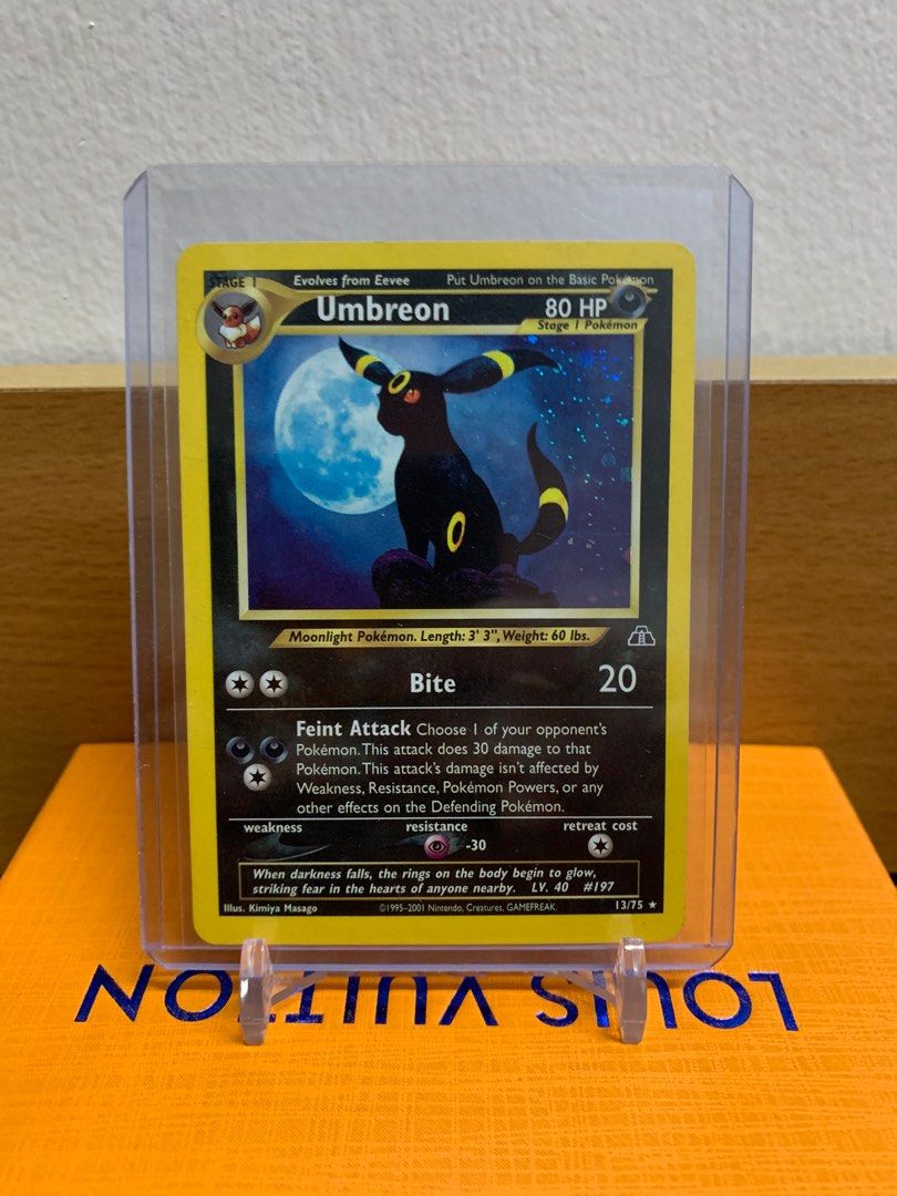 Umbreon holographic neo discovery pokemon card, Hobbies & Toys, Toys ...