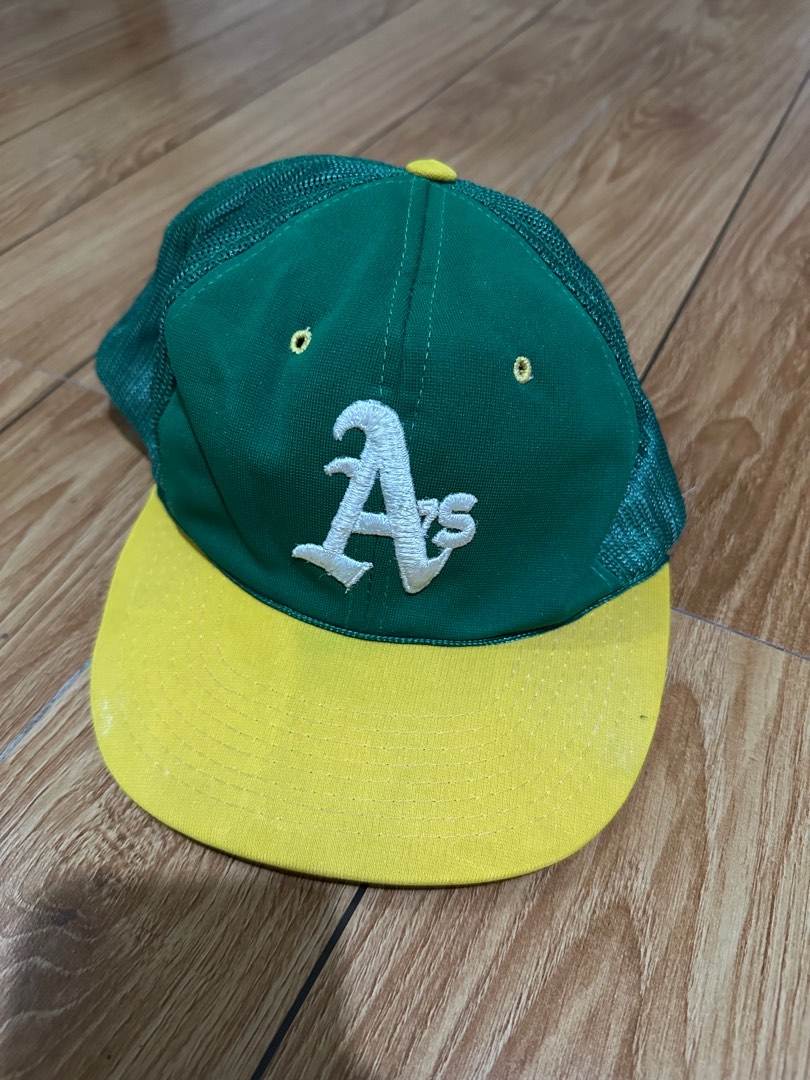 Vintage As Cap MlB young an snap, Men's Fashion, Watches & Accessories ...
