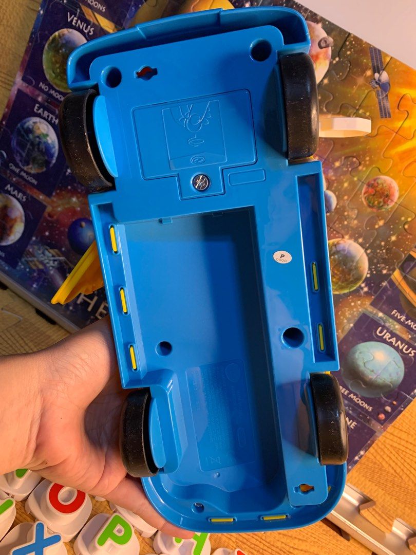 Vtech count and learn alphabet bus, Hobbies & Toys, Toys & Games on ...