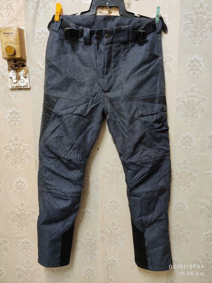 WORKMAN JAPAN CARGO HIKING PANTS, Men's Fashion, Activewear on Carousell