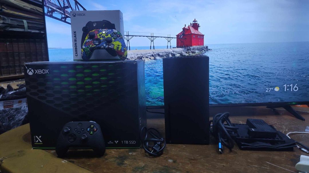 Xbox Series X 1TB 2 controller w/ nba 2k24,gta v,2k17 cds /w Box, Video ...
