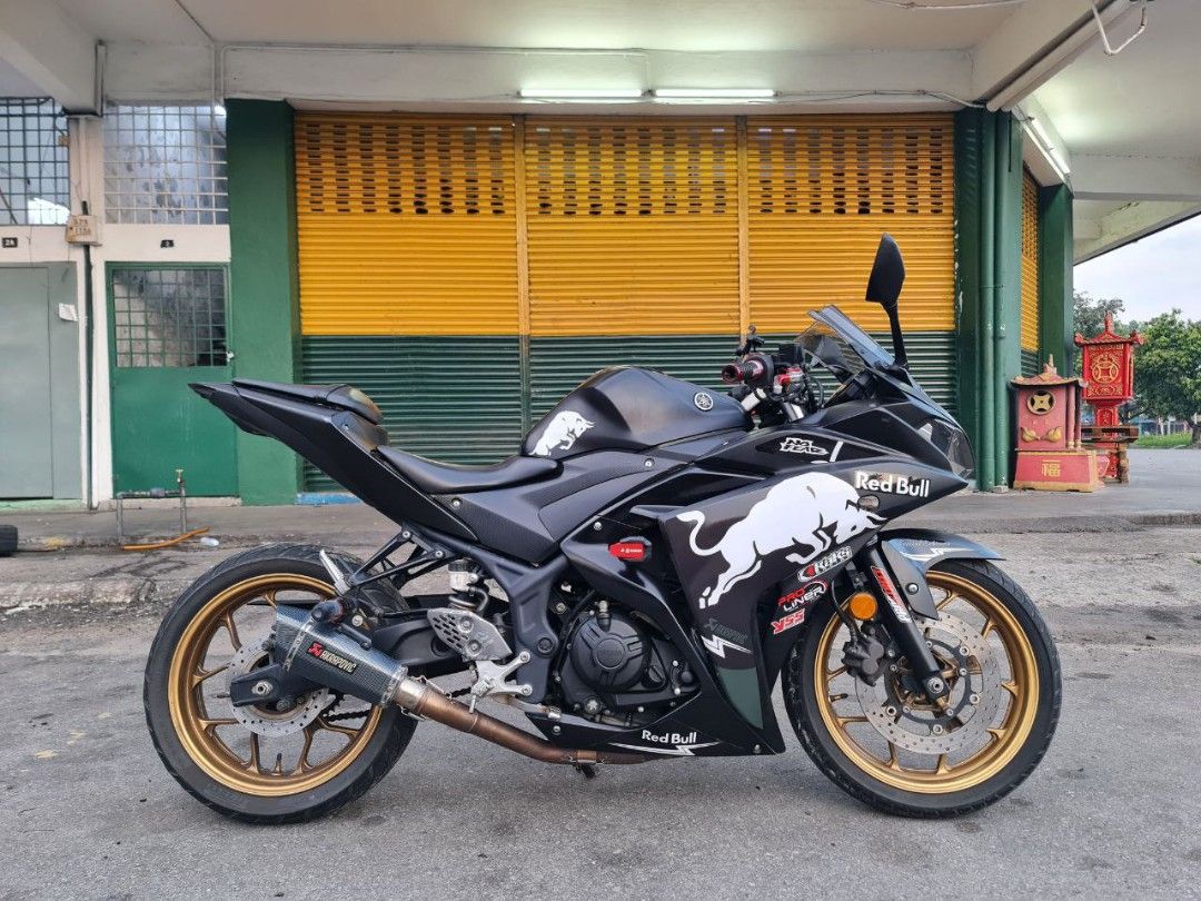 Yamaha R25 V1, Motorbikes on Carousell