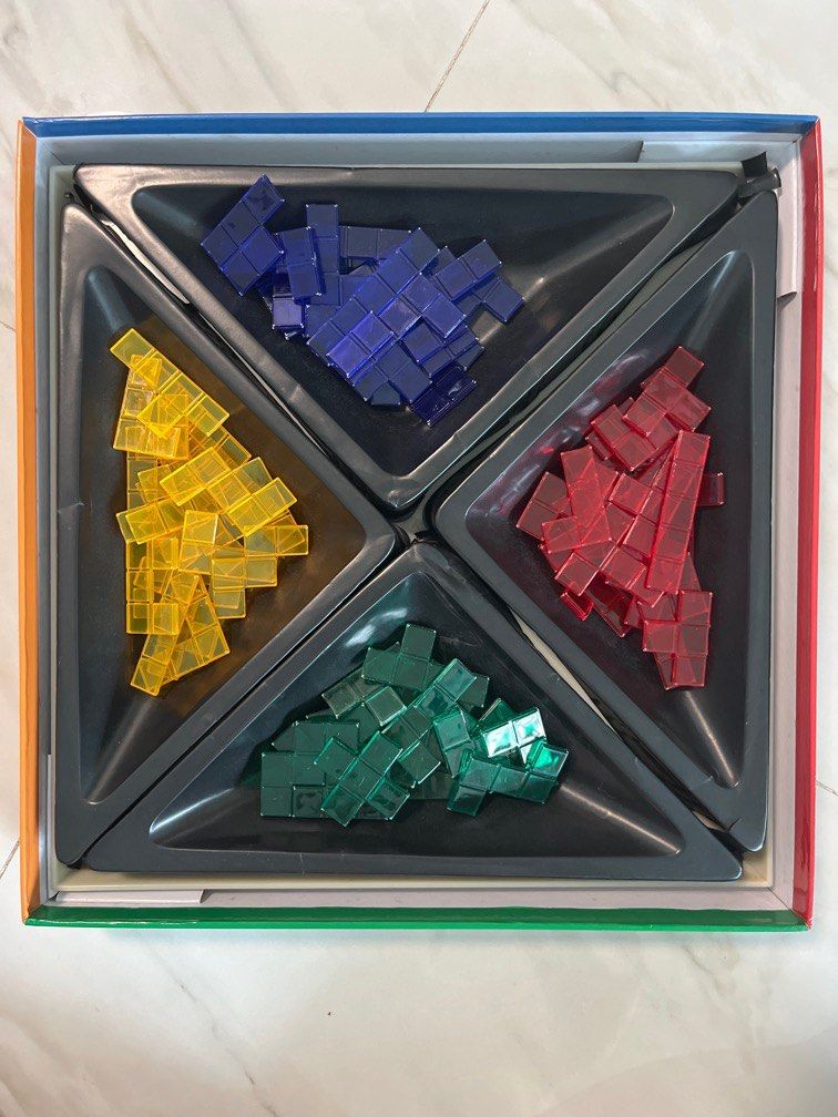 方格游戏 Multiplayer Block game, Hobbies & Toys, Toys & Games on Carousell