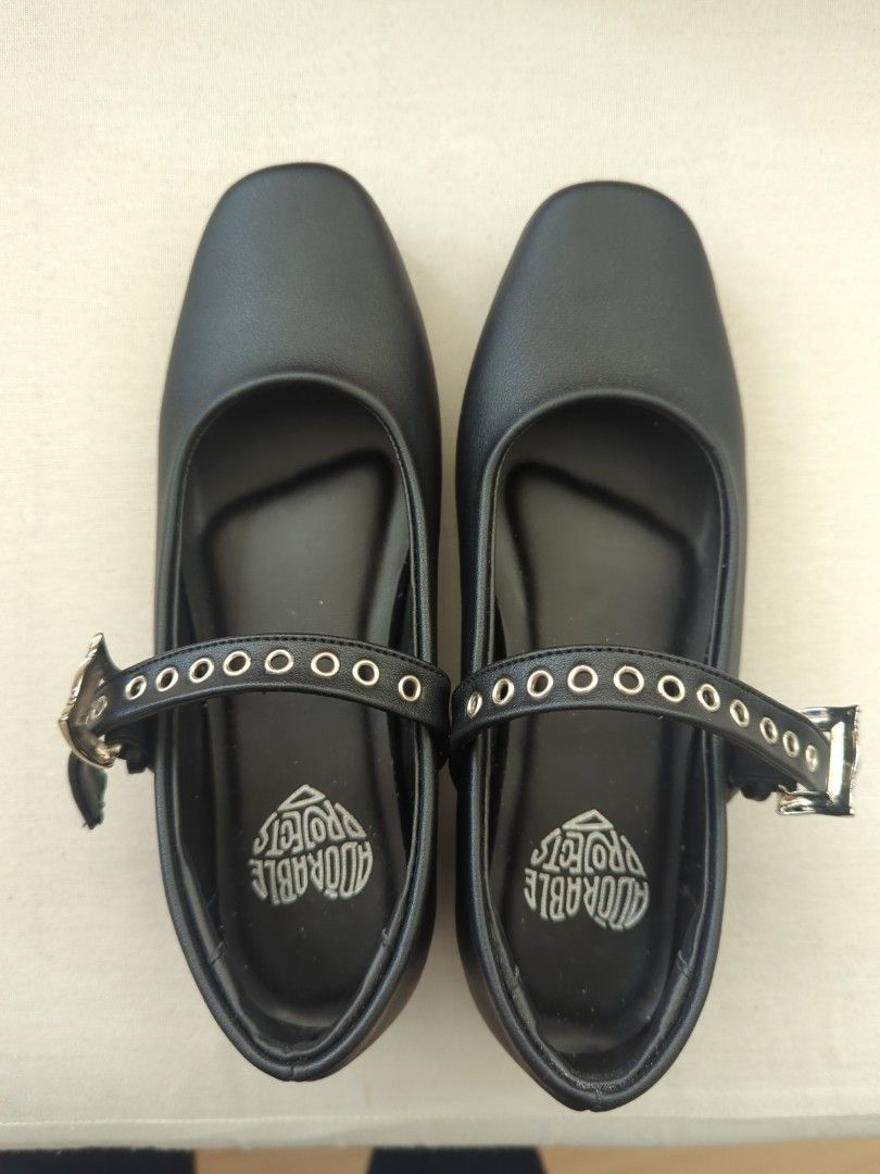 Adorable Projects, Women's Fashion, Footwear, Loafers on Carousell