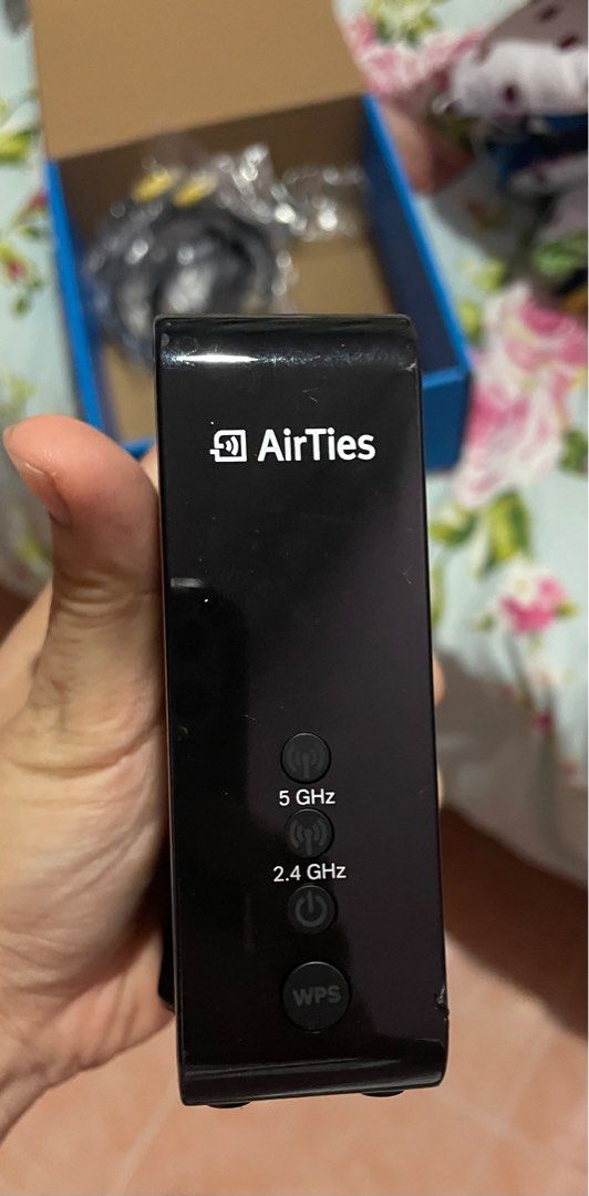 Airties 4920 Mesh Wifi Extender Router x 2 units, Computers & Tech ...