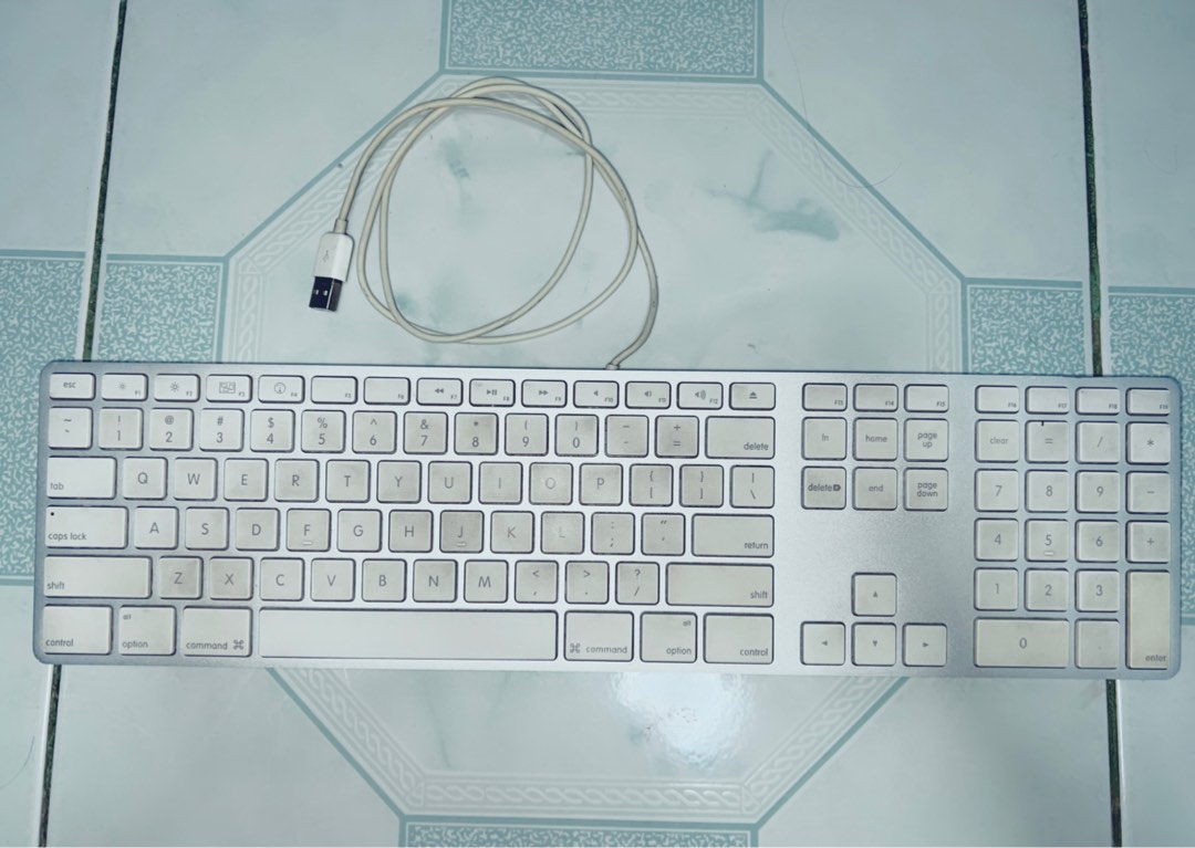 Apple Keyboard, Computers & Tech, Parts & Accessories, Computer ...