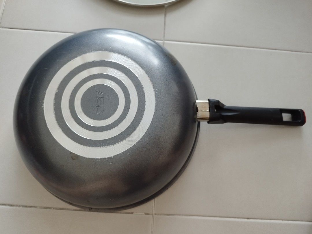 ASD Non-stick stir fry pan with glass lid (26cm), Furniture & Home ...