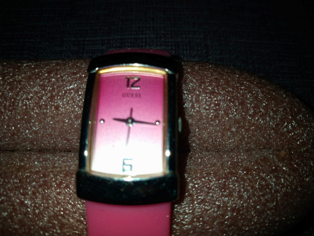 Authentic GUESS ladies watch pink rubber strap, Women's Fashion ...