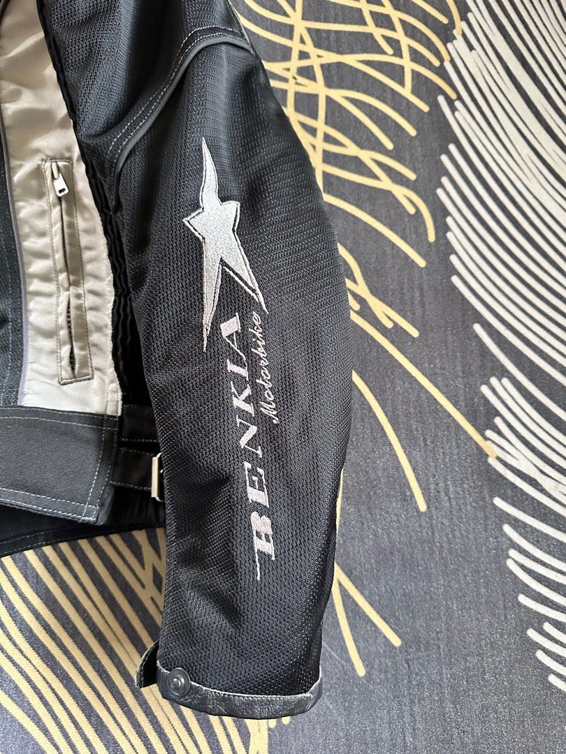 Benkia Motorcycle Jacket, Men's Fashion, Coats, Jackets and Outerwear ...