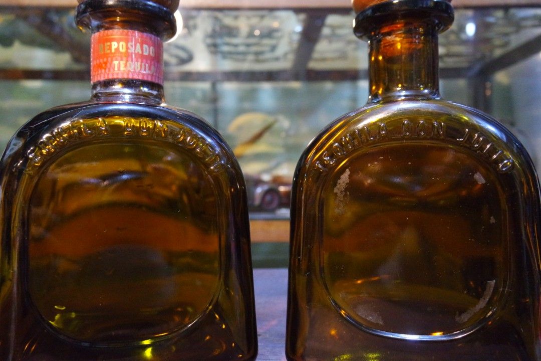 Botol tequila jadul, Barang Yang Dicari di Carousell