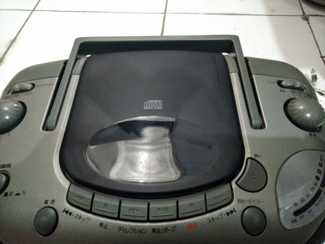 CASIO CD-FX6 Portable Radio Boombox CD Cassette AM/FM Tuner - From ...
