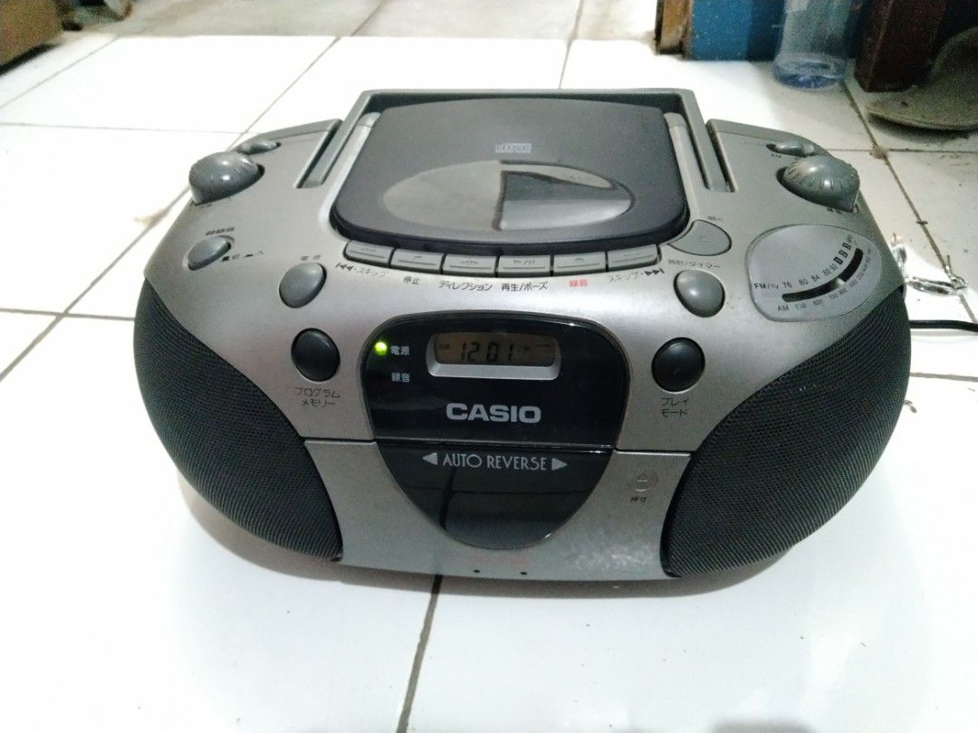 CASIO CD-FX6 Portable Radio Boombox CD Cassette AM/FM Tuner - From ...