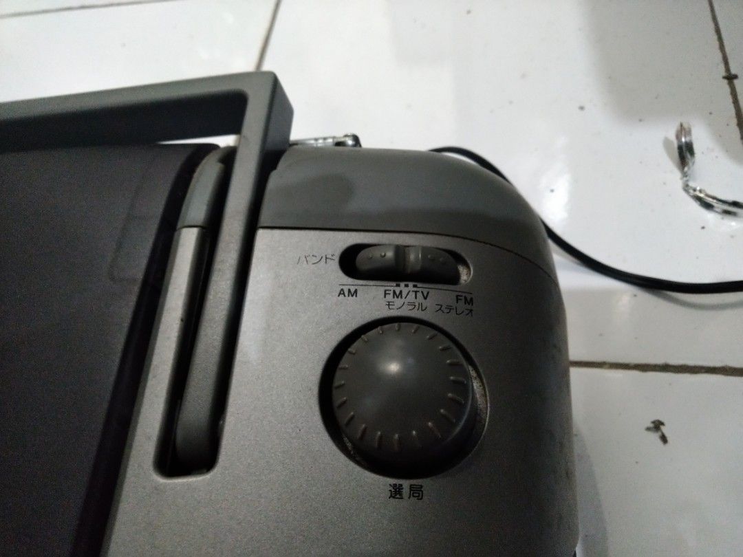 CASIO CD-FX6 Portable Radio Boombox CD Cassette AM/FM Tuner - From ...