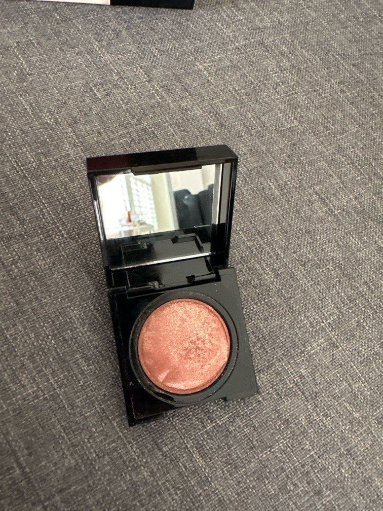 Clio Prism Air Shadow Sparkling shade: 16 Coral, Beauty & Personal Care ...