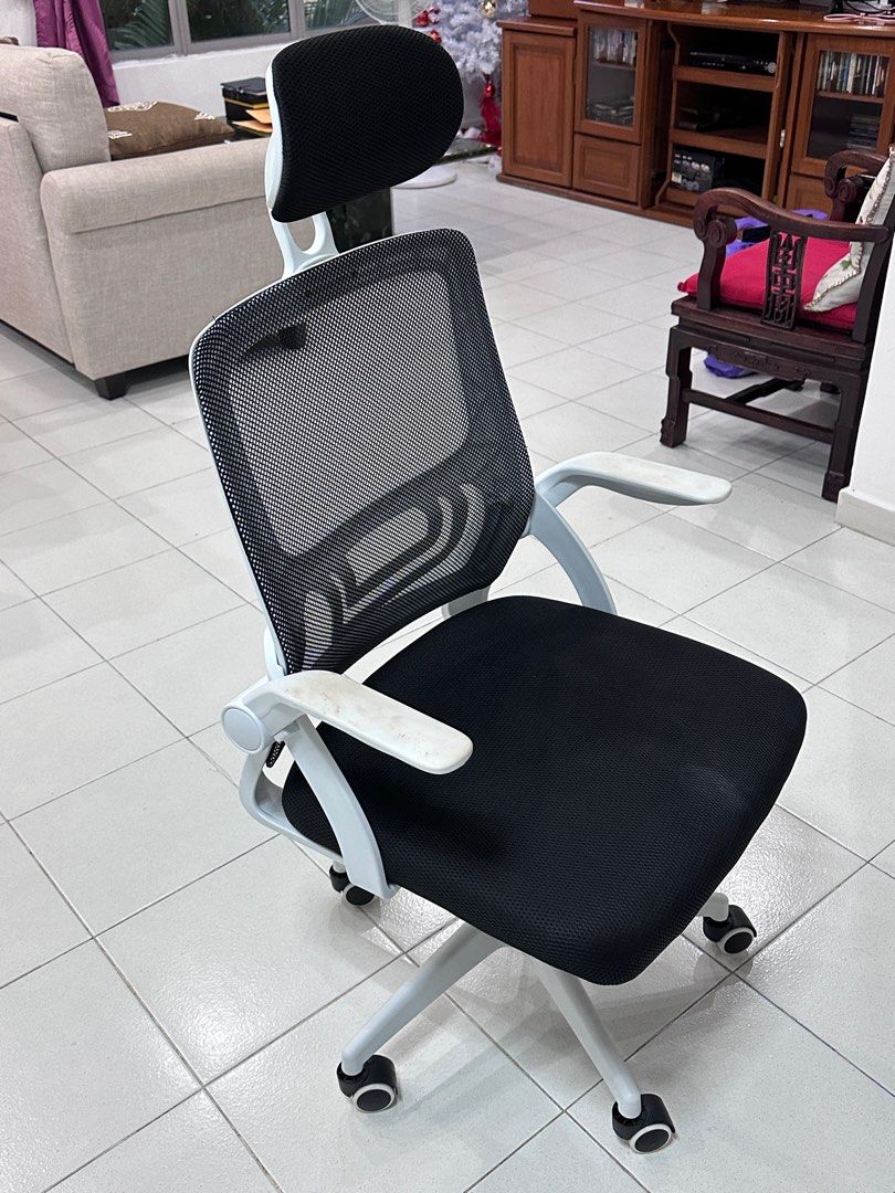 Computer Chair, Furniture & Home Living, Furniture, Chairs on Carousell