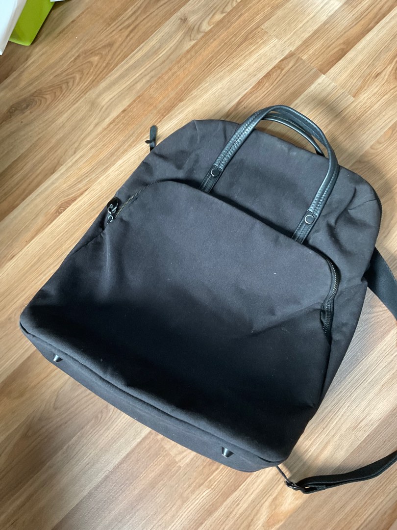 Crumpler laptop bag, Women's Fashion, Bags & Wallets, Backpacks on ...