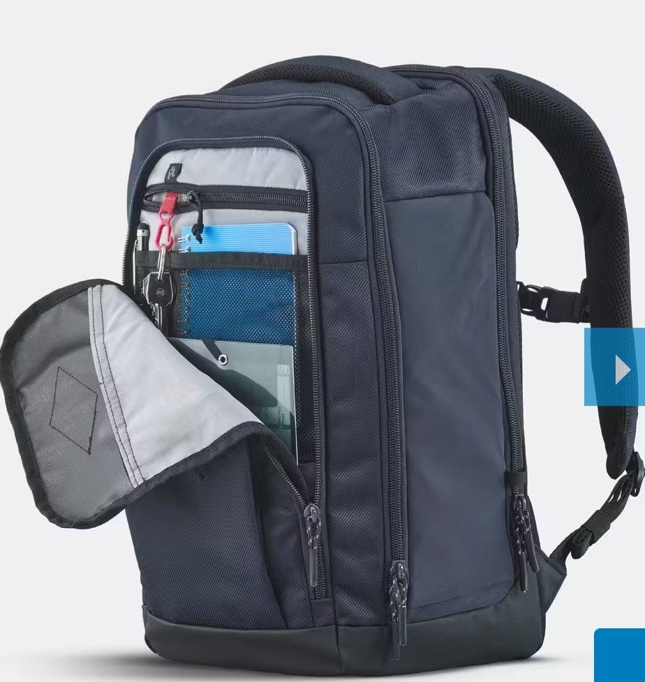 Decathlon 23L Backpack, Men's Fashion, Bags, Backpacks on Carousell