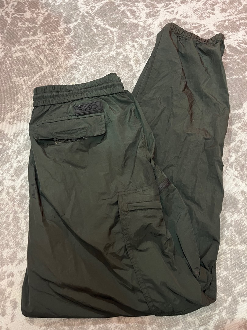 Discovery Expidition Tracks Pants ( Saiz 36), Men's Fashion, Bottoms ...
