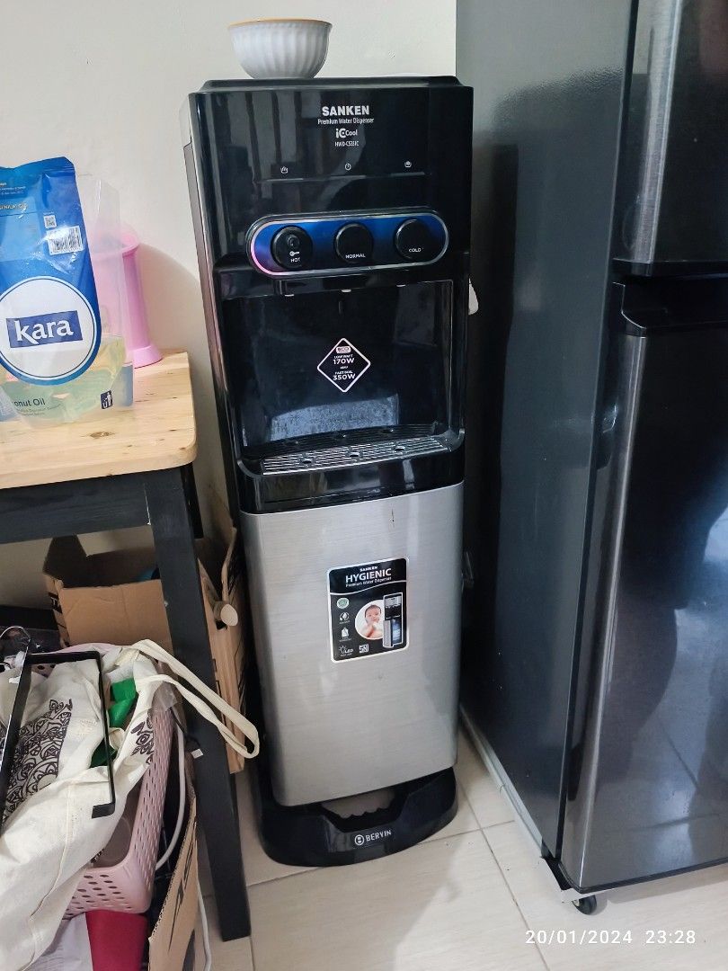 Dispenser (Galon Di Bawah), Kitchen & Appliances di Carousell