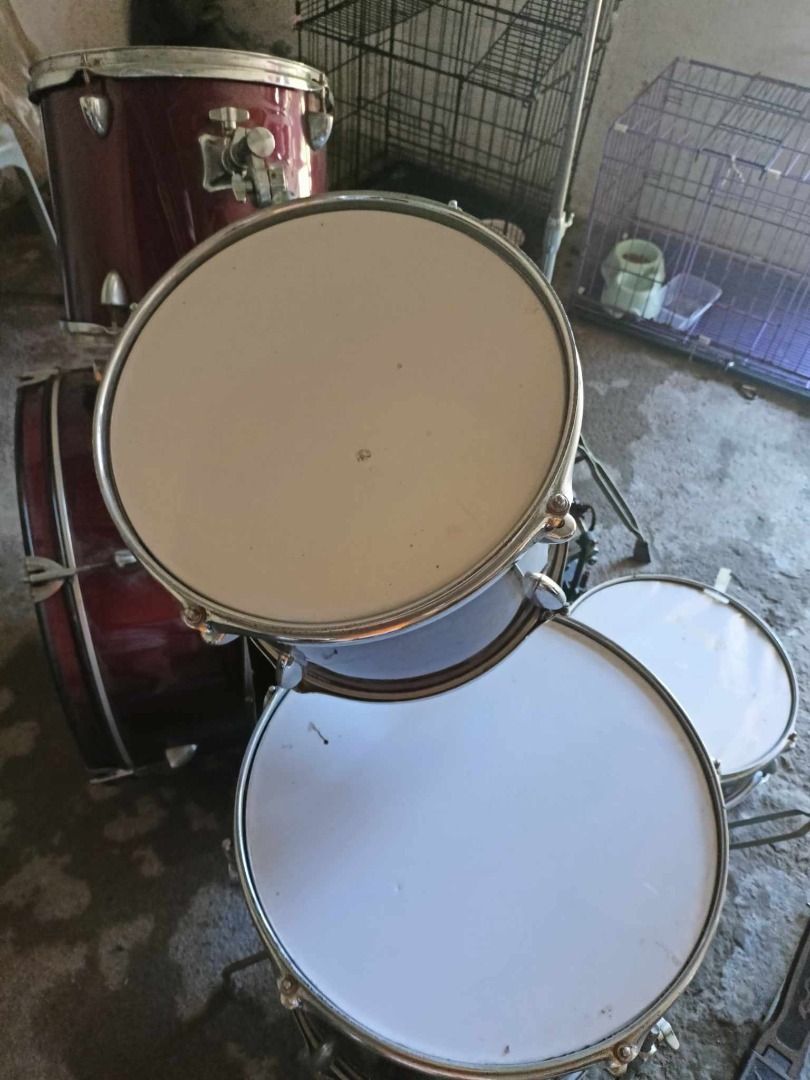 DRUM SET- USED AND SECOND HAND DRUM SET- FROM DUBAI, Hobbies & Toys ...