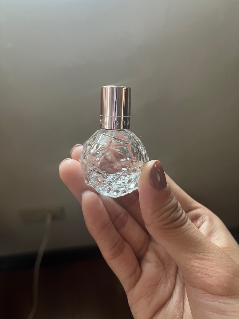 EMPTY BOTTLE mini Ari by Ariana grande perfume bottle, Beauty ...