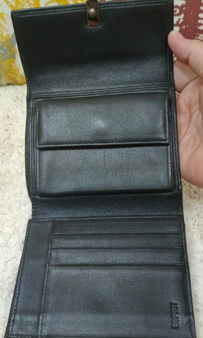 Esprit small wallet, Women's Fashion, Bags & Wallets, Wallets & Card ...