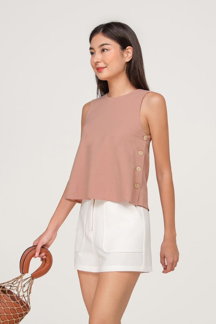 FAYTH Edith Side Button Top in Pink XS, Women's Fashion, Tops ...