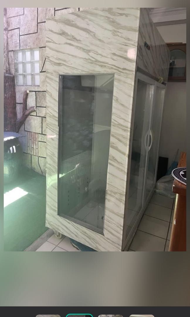 Flower Chiller, Food & Drinks, Chilled & Frozen Food on Carousell