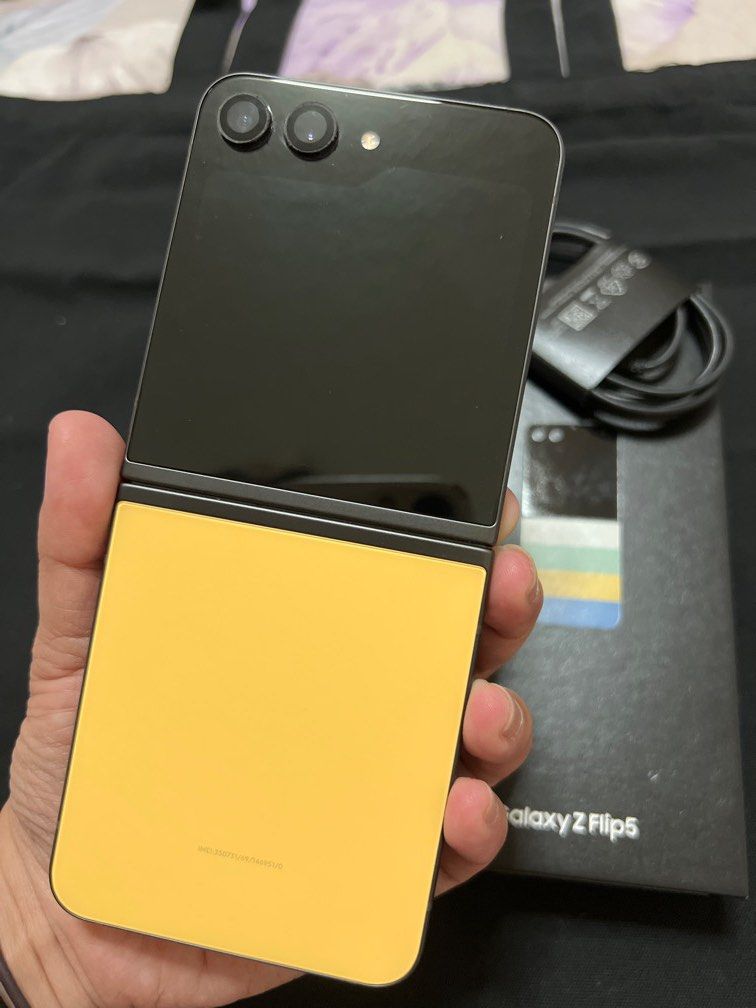 Galaxy Z Flip 5 Yellow 512GB, Mobile Phones & Gadgets, Mobile Phones ...
